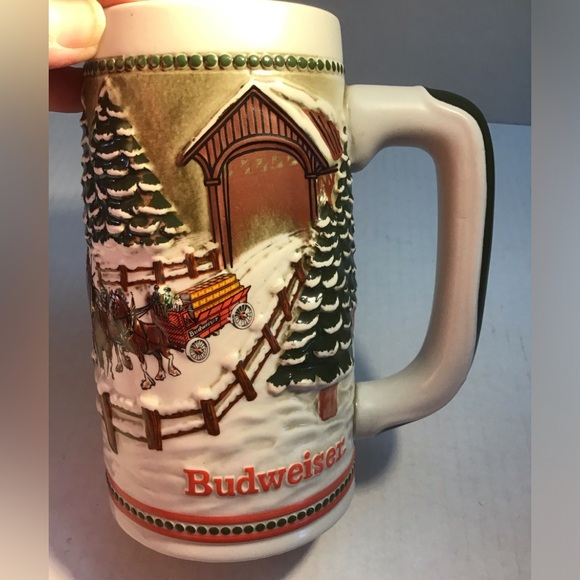 Budweiser | Holiday | Vintage Collectable 984 Budweiser Holiday Stein ...